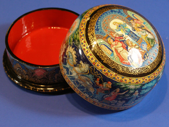 Russian lacquer boxes